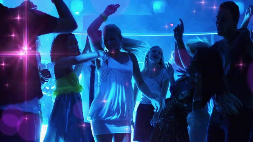 Στα όρια της κατάθλιψης 15χρονος που προετοιμαζόταν για το χορό του ...