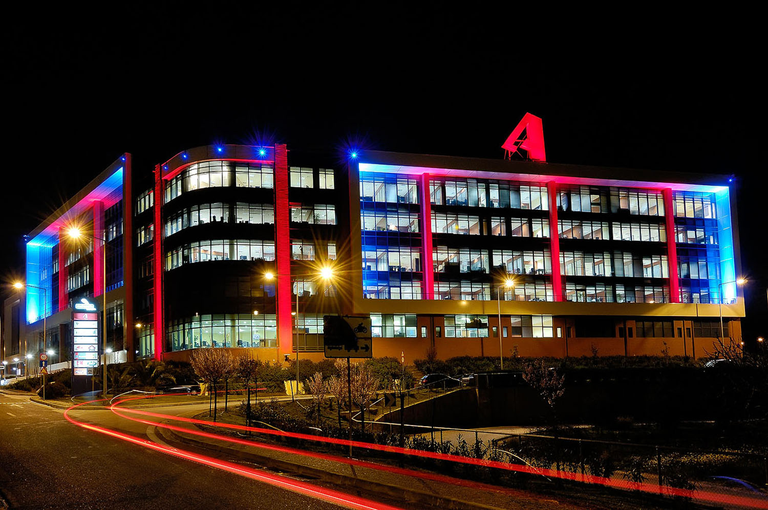 Ξεσκονίζει τις βιντεοκασέτες του ο Alpha ενόψει της νέας σεζόν • Το ...