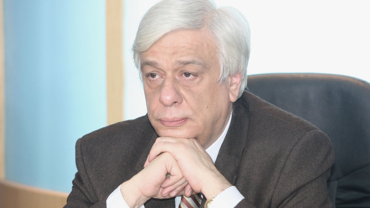 Αυστηρό μήνυμα Προκόπη Παυλόπουλου προς τον κοροναϊό • Το Κουλούρι