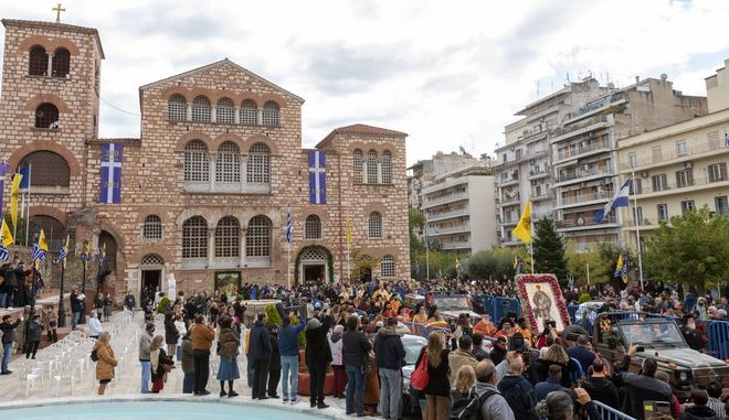 Μάσκα θα φοράει πλέον η εικόνα του Αγίου Δημητρίου για να προστατευθεί ...