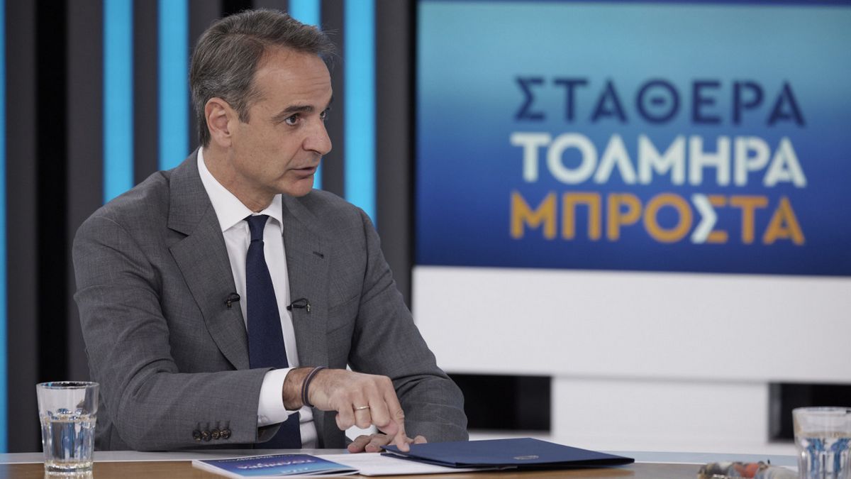 50ευρα θα έχουν κολλημένα πάνω τους τα ψηφοδέλτια της Νέας Δημοκρατίας ...
