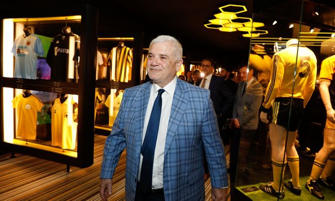 Στο νέο μουσείο της ΑΕΚ θα εκτίθεται πλέον ο Δημήτρης Μελισσανίδης • Το ...