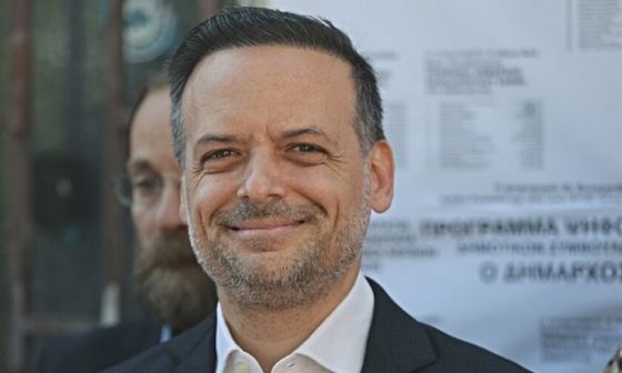 88.000 αδιάβαστα mail βρήκε μόλις άνοιξε τον υπολογιστή του στο ...